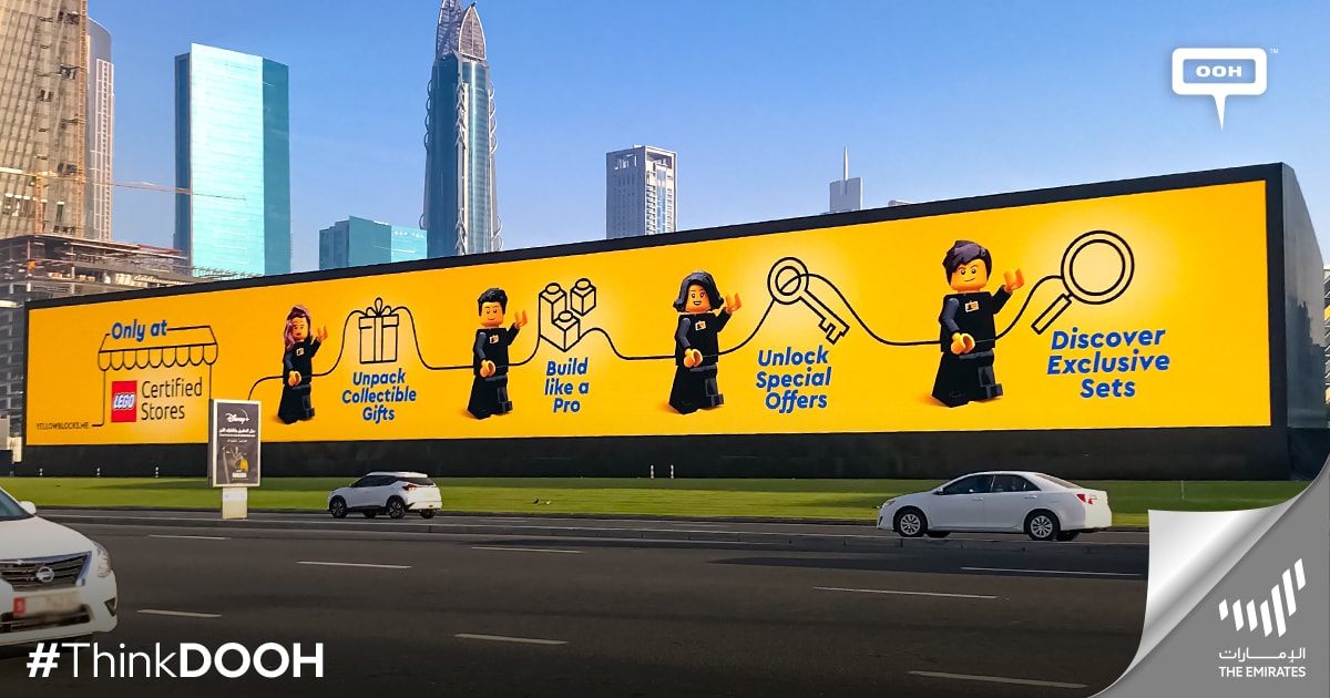 Lego’s DOOH in Dubai Inviting Us Visiting Its Certified Stores, For ...